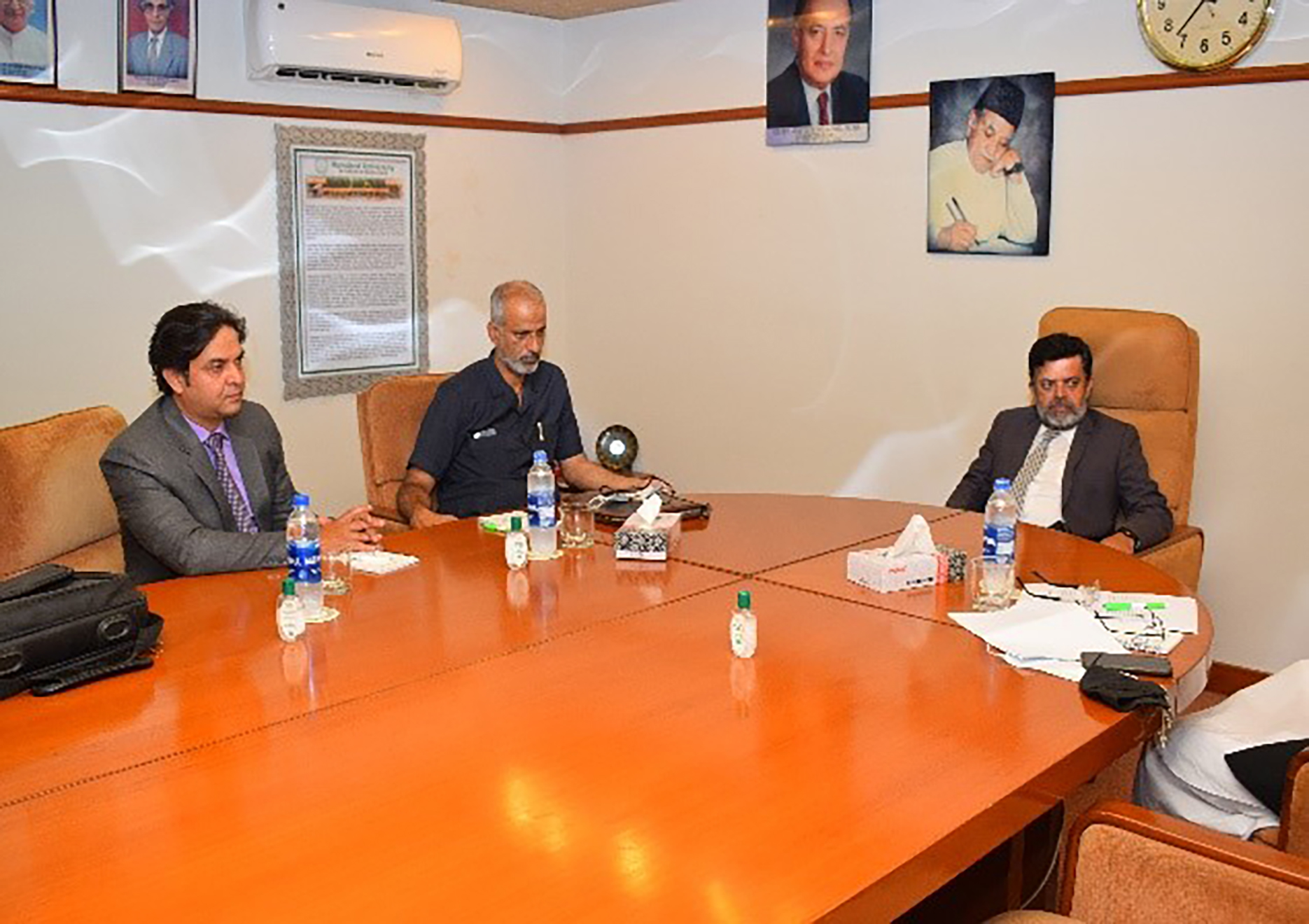 Institutional Performance Evaluation - Hamdard University